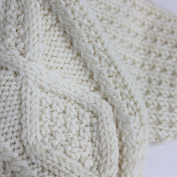 The Shepherd's Knot | Accessories | New Irish Aran Merino Wool Mitten ...